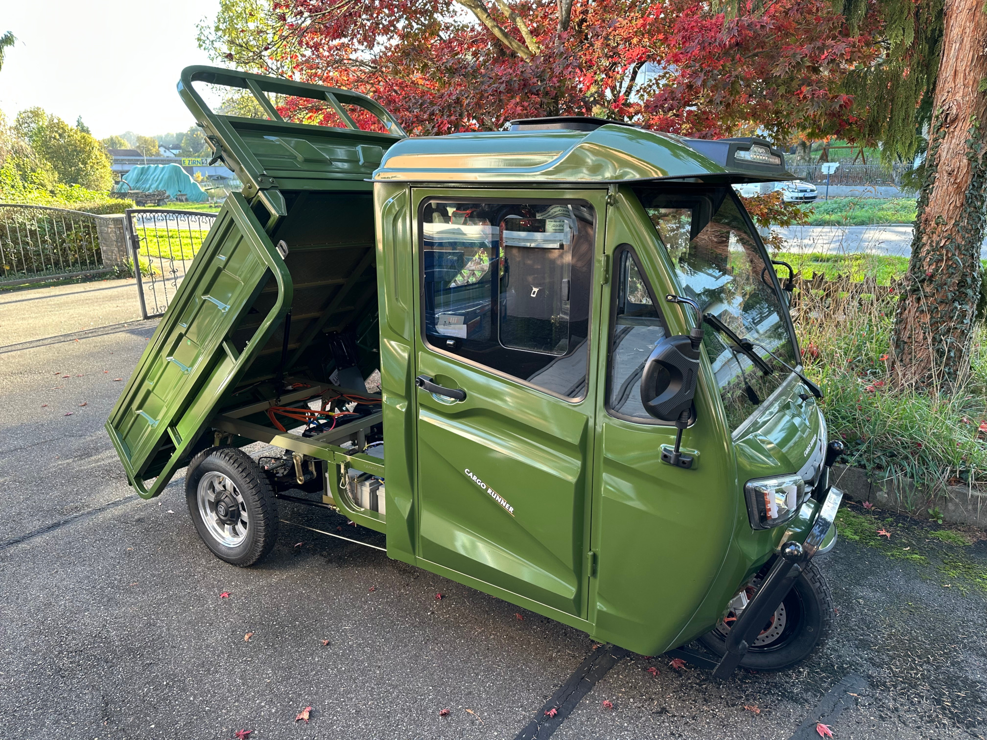 Cargo Runner MEGA Cabin
